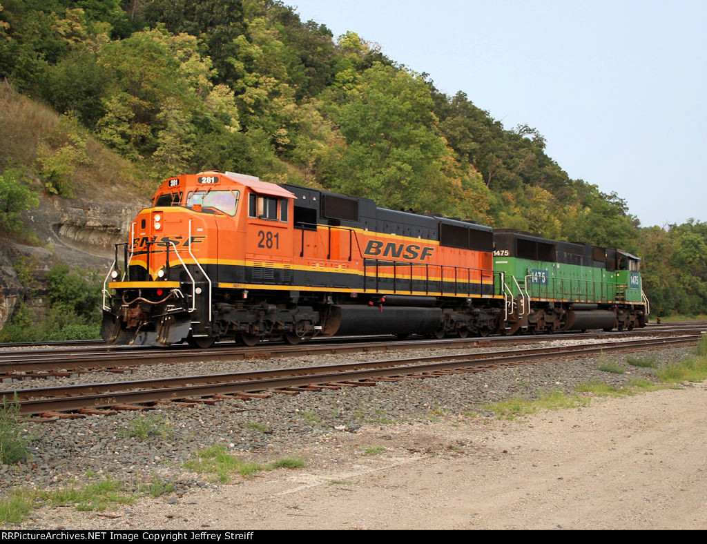 BNSF 281